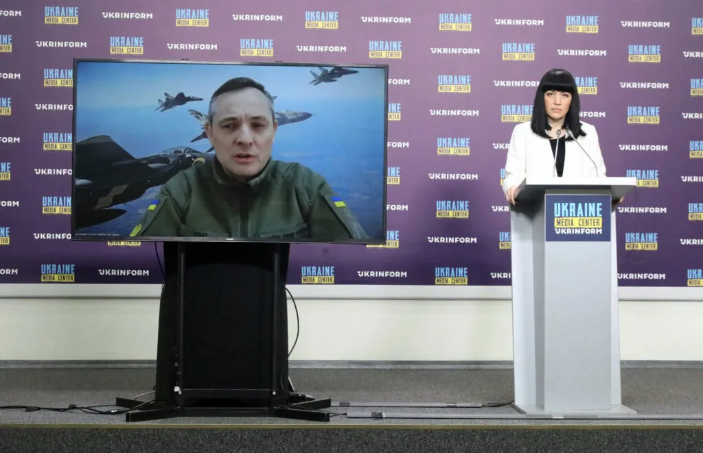 russia attacks frontline areas with up to 20 guided aircraft bombs ...